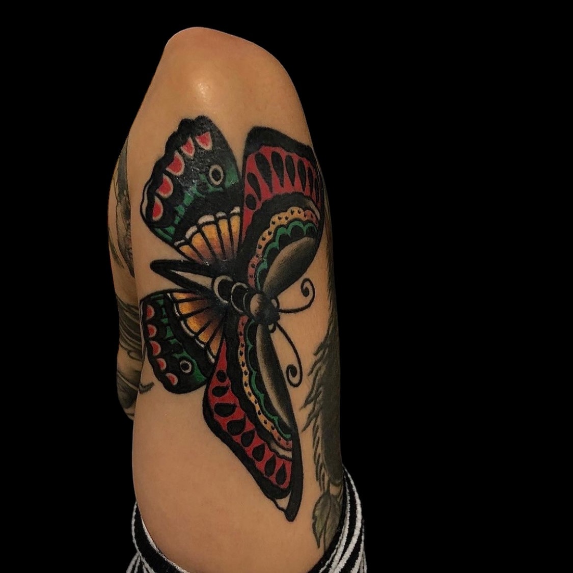 Vibrant Color Tattoo Styles - Book Your Session Today!